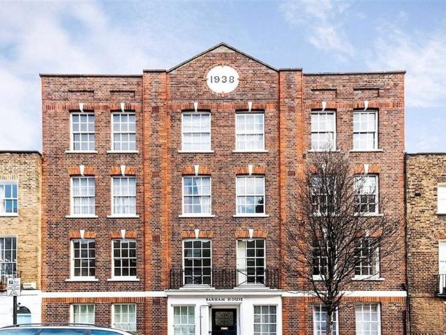 Apartment at Molyneux Street, City of Westminster
