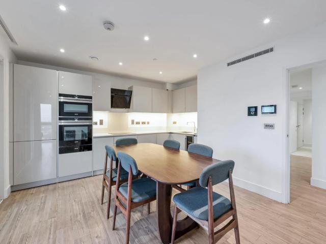 Apartment at Monck Street, City of Westminster
