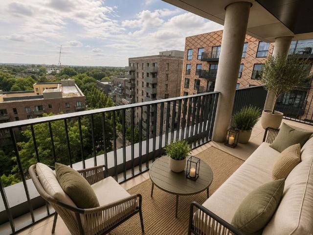 Apartment at Monarch Square, Greater London