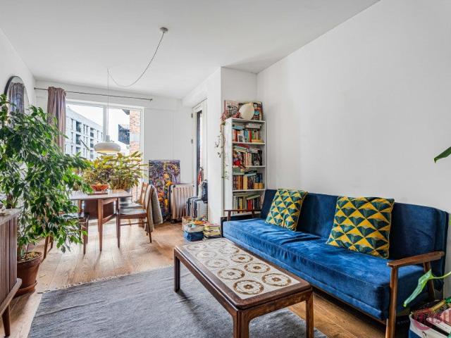 Apartment at Monier Road, Greater London