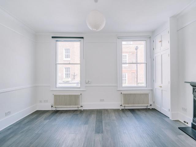 Apartment at Monmouth Street, Greater London