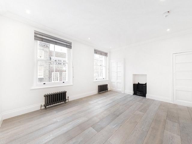 Apartment at Monmouth Street, Greater London