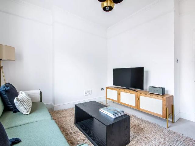 Apartment at Monmouth Road, City of Westminster