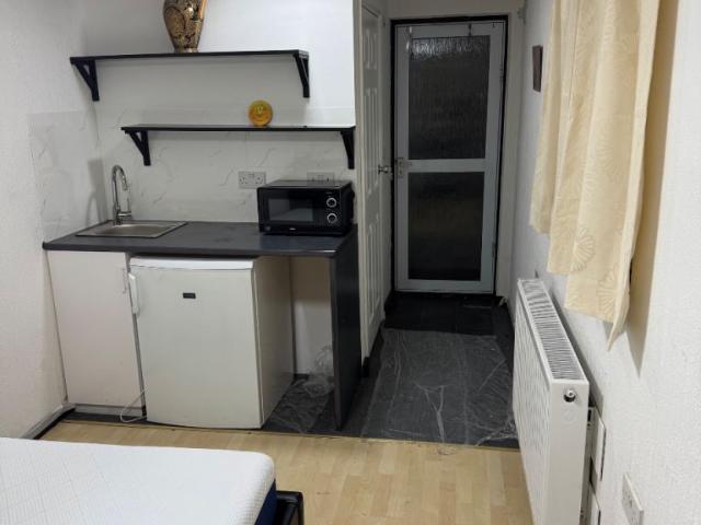 Apartment at Monmouth Road, Greater London