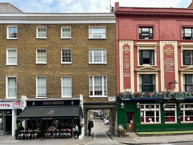 Apartment at Montagu Row, City of Westminster