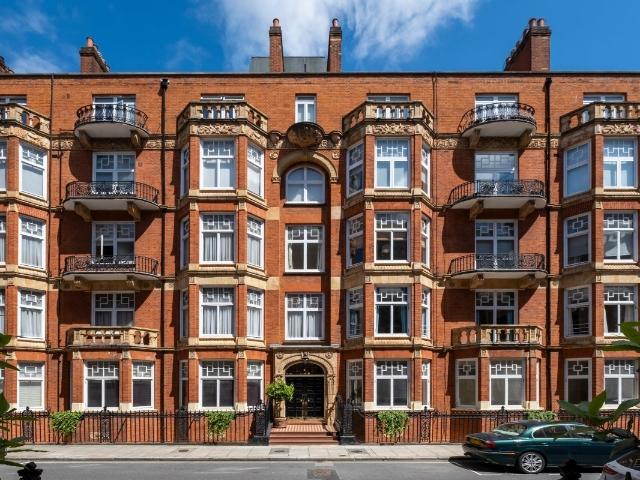 Apartment at Montagu Row, City of Westminster