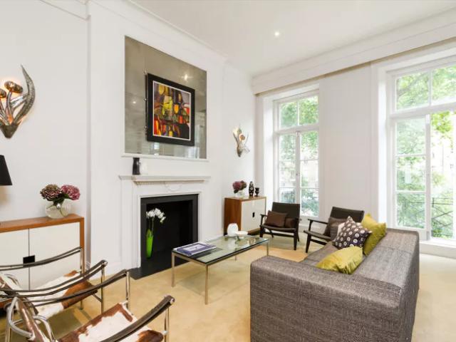 Apartment at Montagu Square, City of Westminster