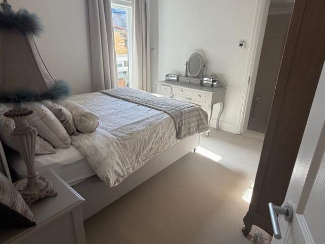 Apartment at Montholme Road, Greater London