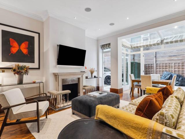 House at Montpelier Walk, City of Westminster