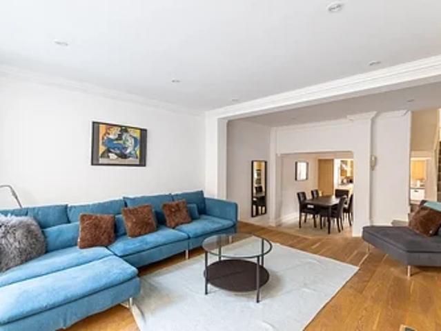 Apartment at Montpelier Place, City of Westminster