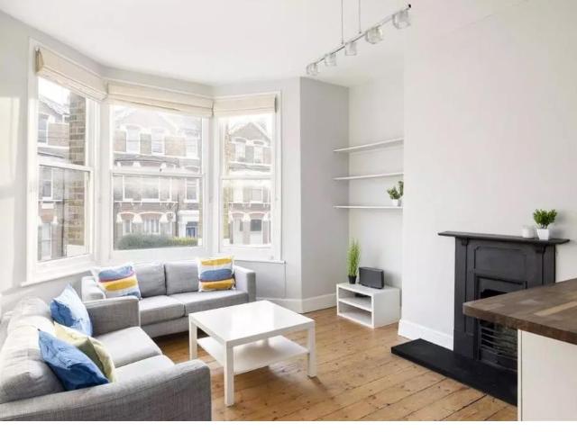 Apartment at Montrell Road, Greater London