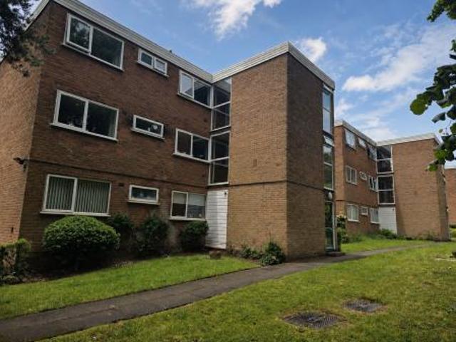 Apartment at Moorfield Drive, Birmingham