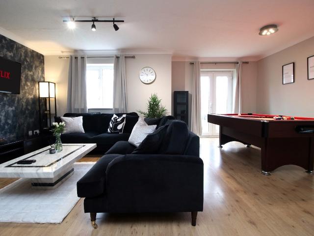Apartment at Morel Court, Cardiff