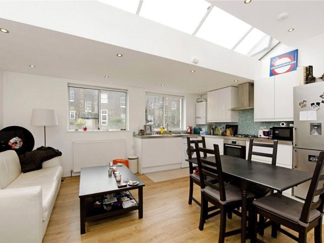 Apartment at Mornington Terrace, Greater London