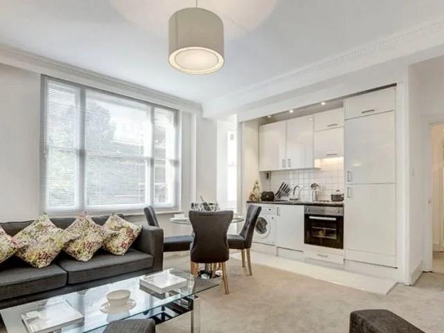 Apartment at Mornington Crescent, Greater London
