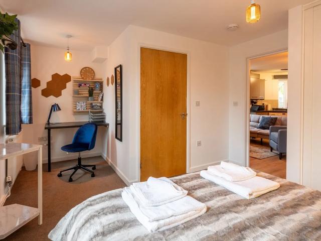 Apartment at Mortimer Drive, Oxford