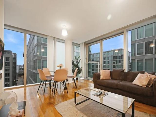 Apartment at Mortimer Square, Milton Keynes