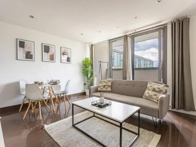Apartment at Mortimer Square, Milton Keynes