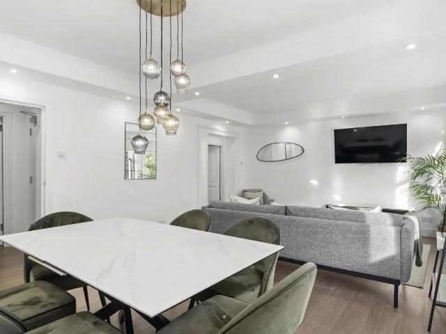 Apartment at Mortimer Street, City of Westminster