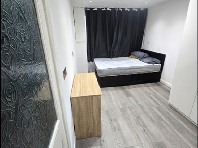 Apartment at Mossford Lane, Greater London