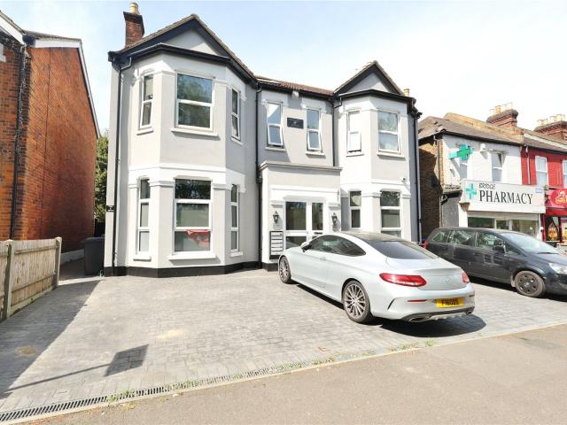 Apartment at Maybury Road, Woking