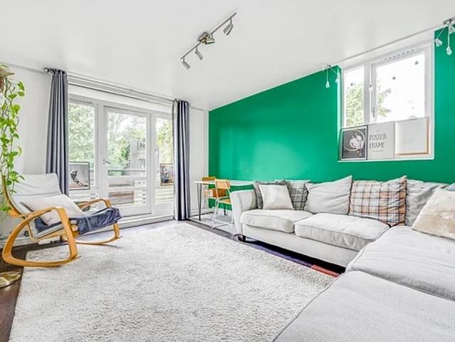 Apartment at Maygrove Road, Greater London