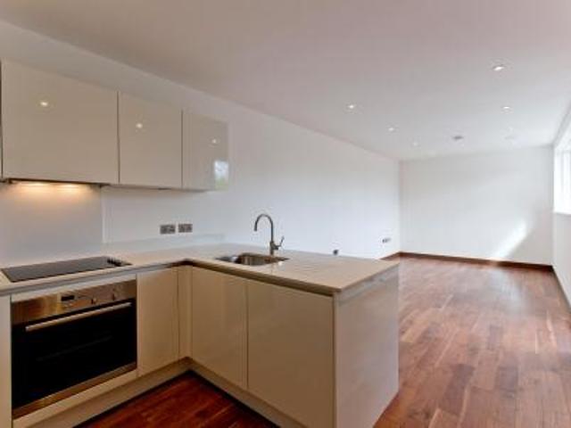 Apartment at Maygrove Road, Greater London