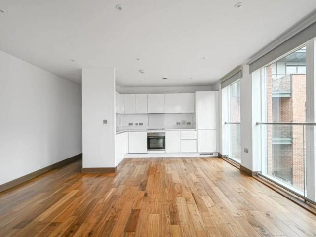 Apartment at Maygrove Road, Greater London