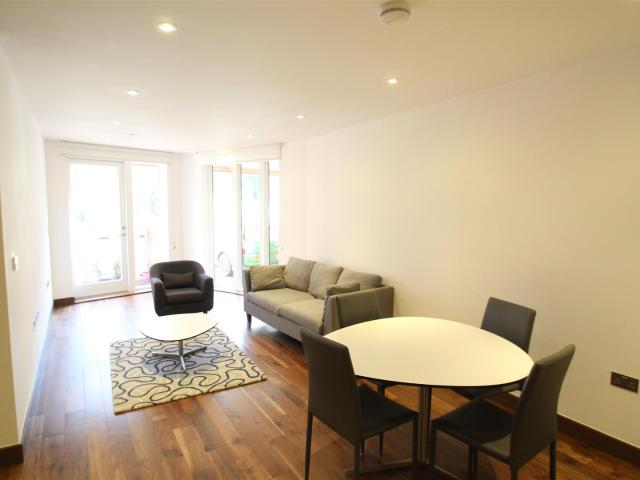 Apartment at Maygrove Road, Greater London