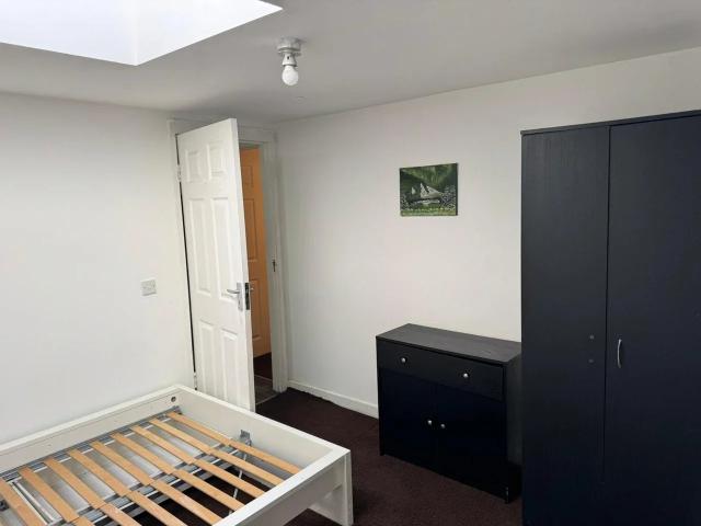 Apartment at Mayesbrook Road, Greater London