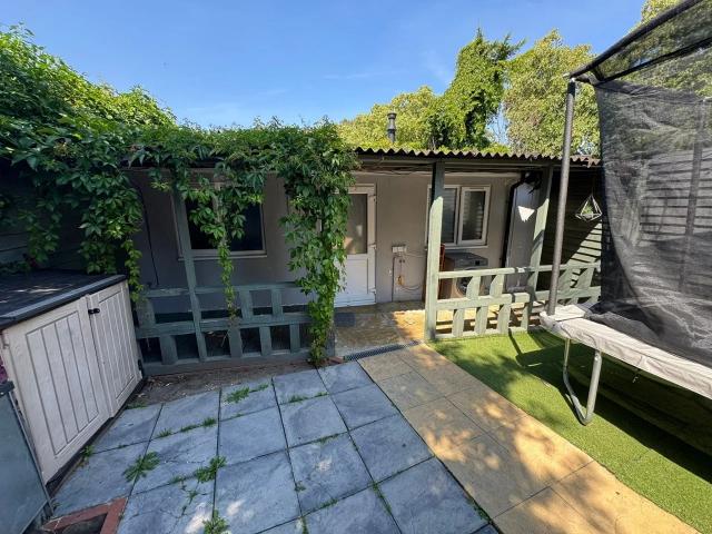 Apartment at Mayesbrook Road, Greater London