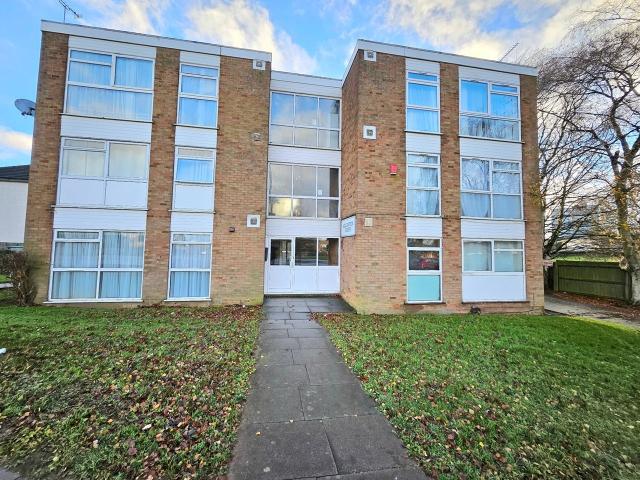 Apartment at Mayne Avenue, Luton