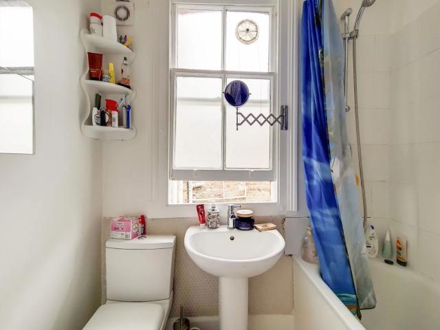 Apartment at Mazenod Avenue, Greater London