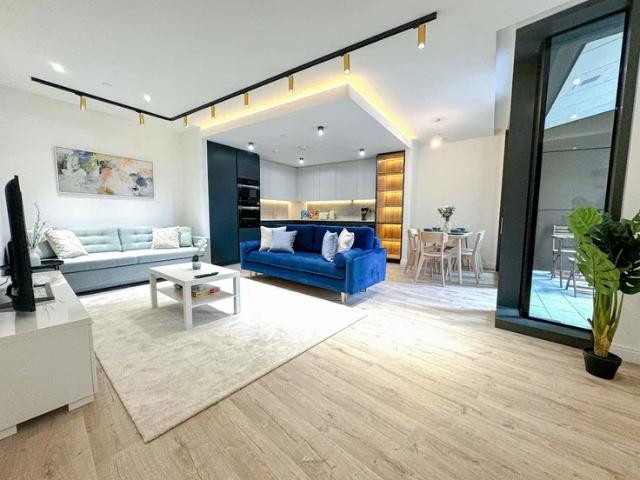 Apartment at Macclesfield Road, Greater London