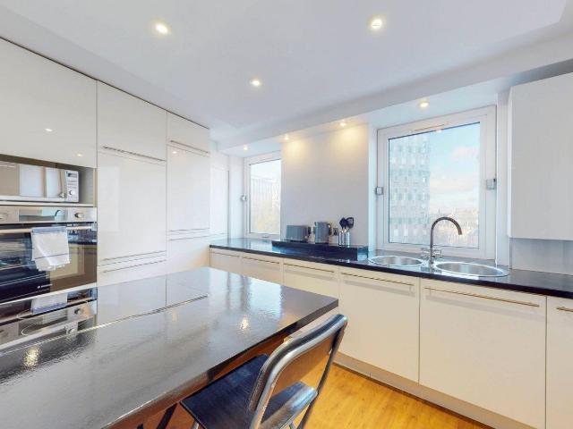 Apartment at Mace Street, Greater London