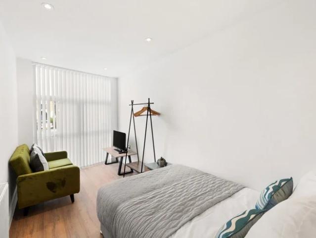 Apartment at Mackenzie Road, Greater London