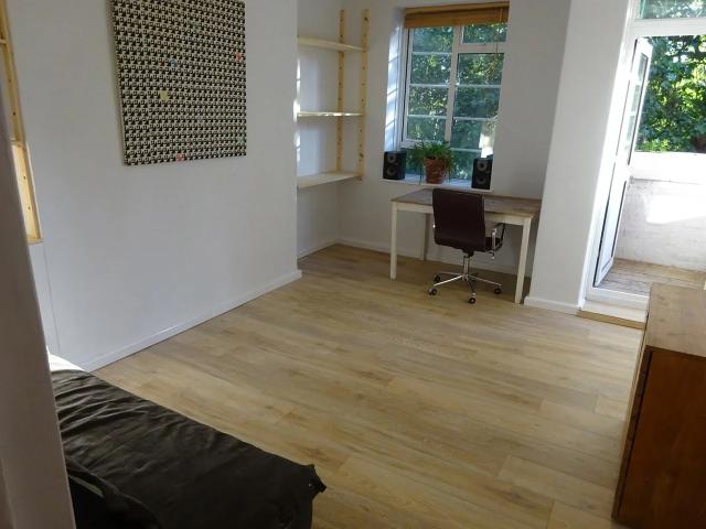 Apartment at Mackintosh Lane, London