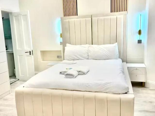 Apartment at Maclise Road, Greater London