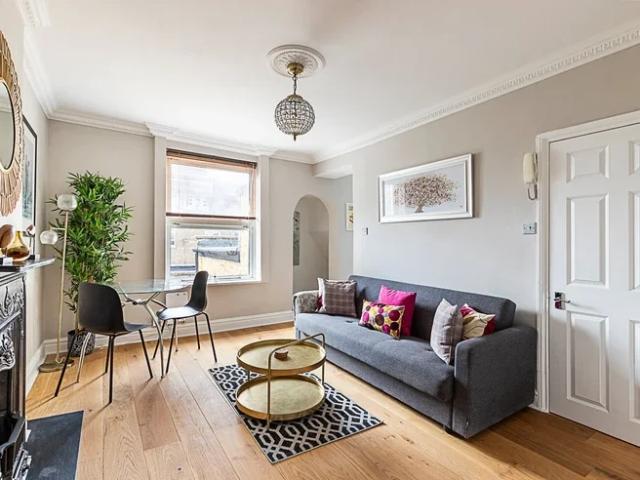 Apartment at Maclise Road, Greater London
