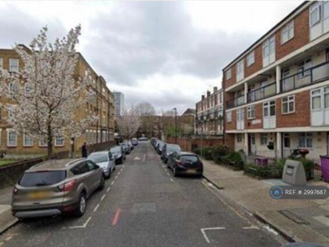 Apartment at Maddams Street, Greater London