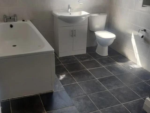 Apartment at Madeira Grove, Greater London