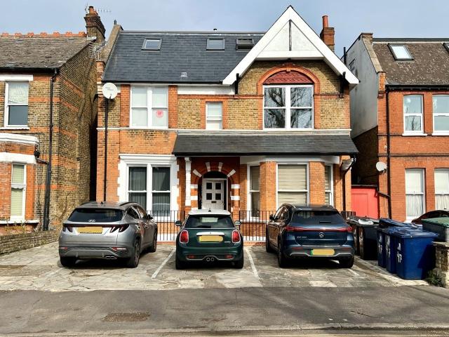 Apartment at Madeley Road, Greater London