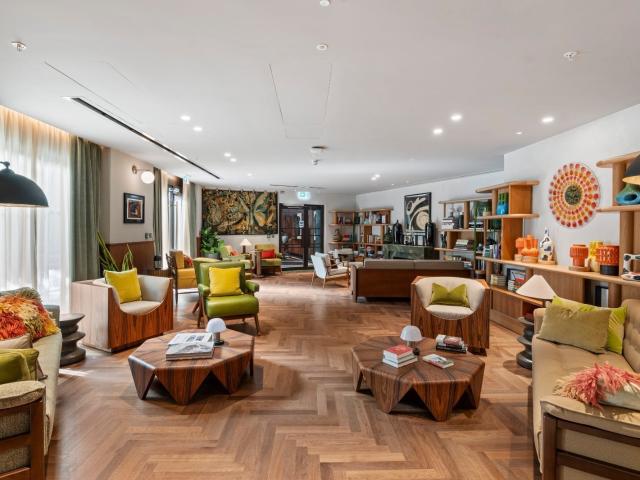 Apartment at Maida Avenue, City of Westminster