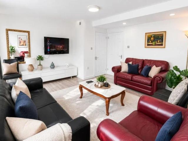 Apartment at Maida Vale, City of Westminster