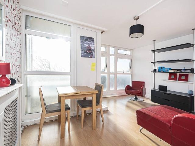 Apartment at Maida Vale, City of Westminster