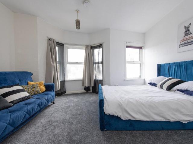 Apartment at Maidstone Road, Chatham