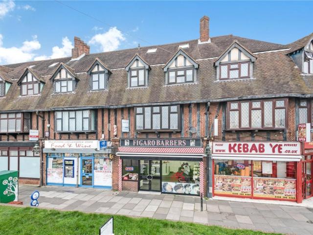 Apartment at Maidstone Road, Greater London