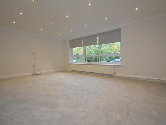 Apartment at Main Avenue, Three Rivers