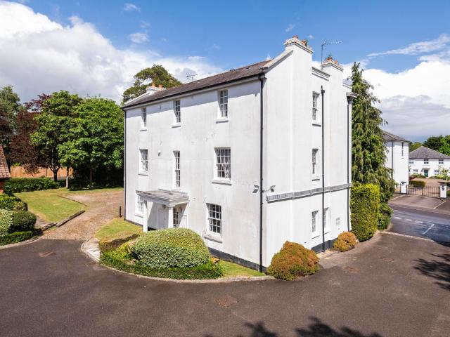 Apartment at Main Road, Edenbridge