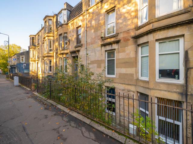 Apartment at Main Street, Bridge of Weir